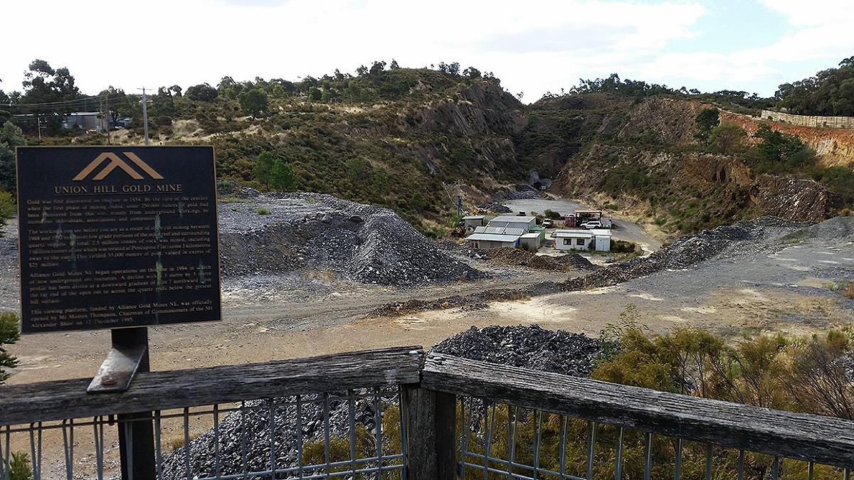 Amazing views over old goldfields | Goldfields Guide