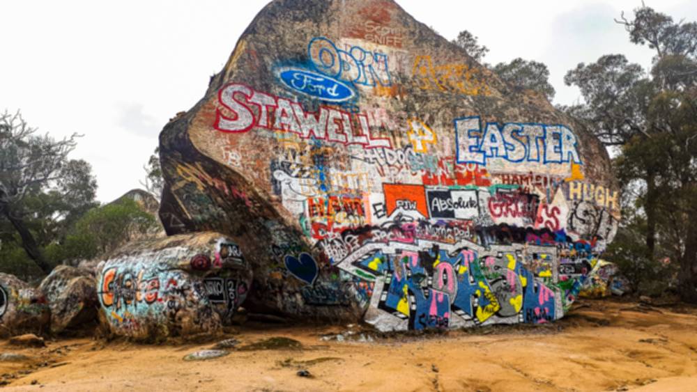 Sisters Rocks | Goldfields Guide