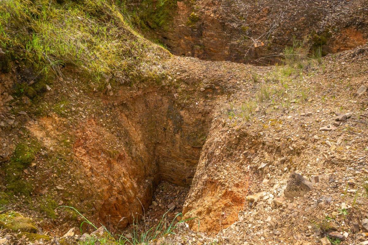 Miner's Hut Ruins and Gold Diggings | Goldfields Guide