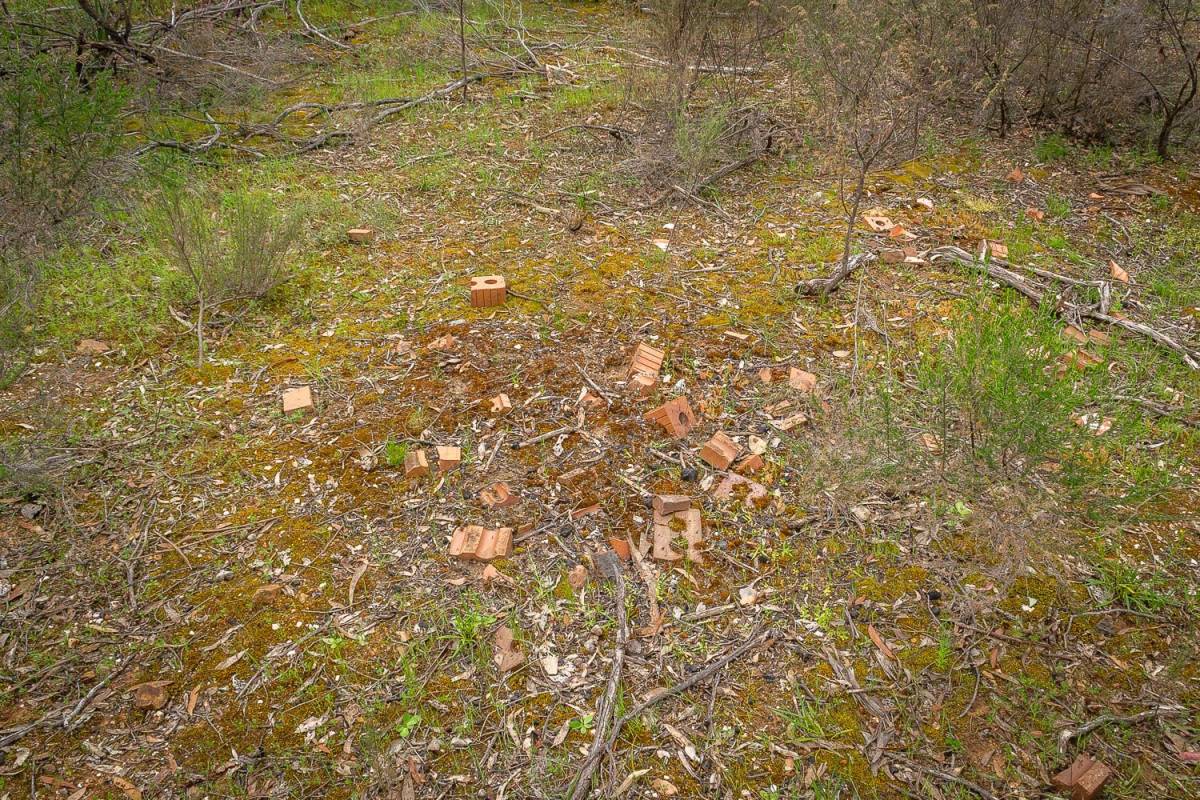 Miner's Hut Ruins and Gold Diggings | Goldfields Guide