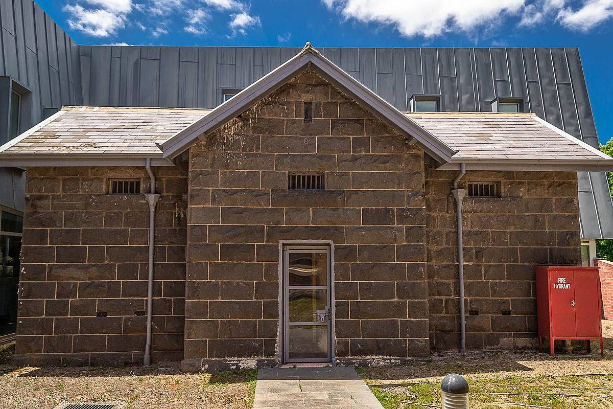 Lock Up and Police Station | Goldfields Guide