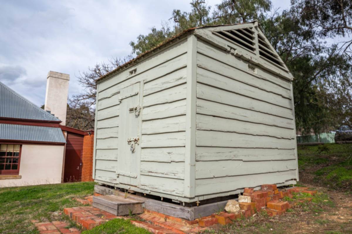 Chewton Portable Lock Up | Goldfields Guide