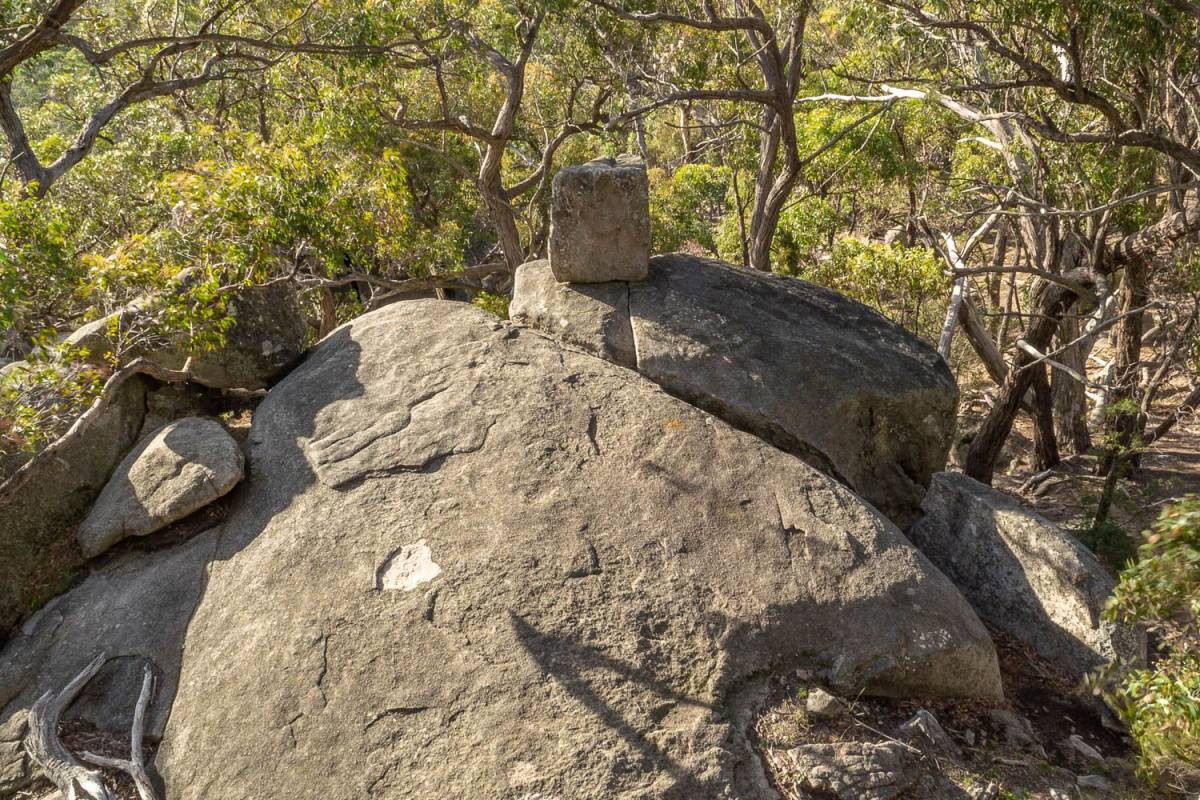 Dog Rocks | Goldfields Guide