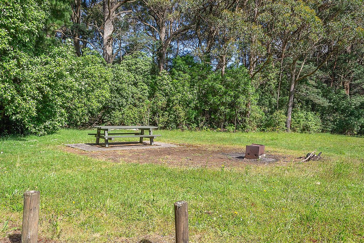 Sanatorium Lake | Goldfields Guide