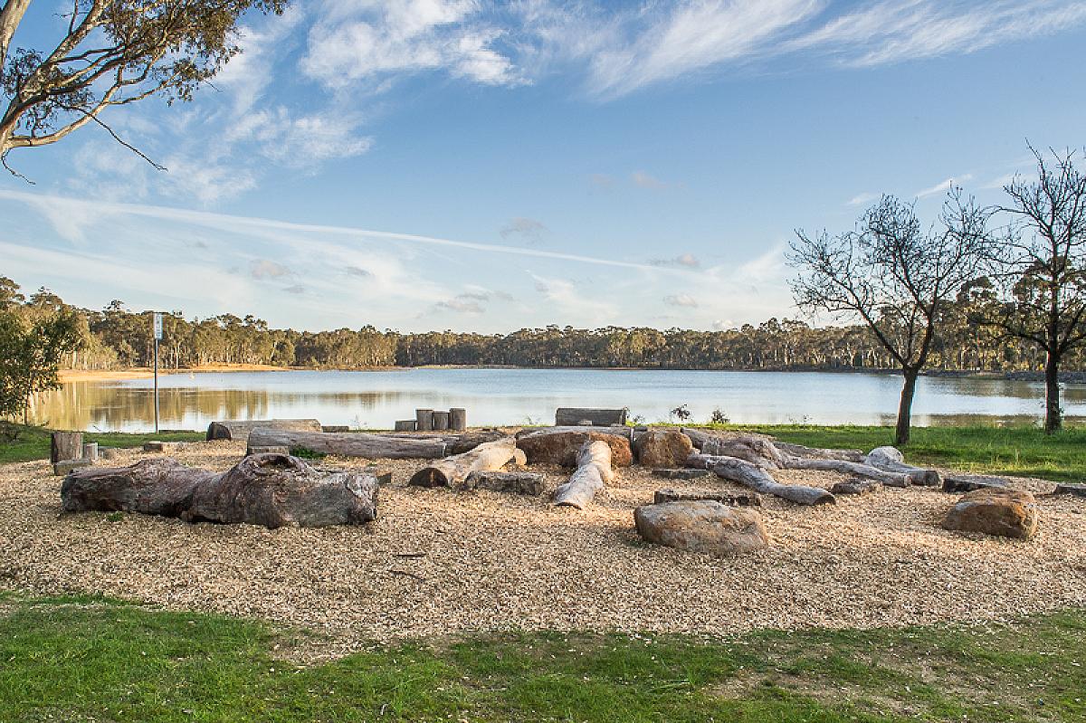 10 of the best swimming spots for kids in the Victorian Goldfields ...