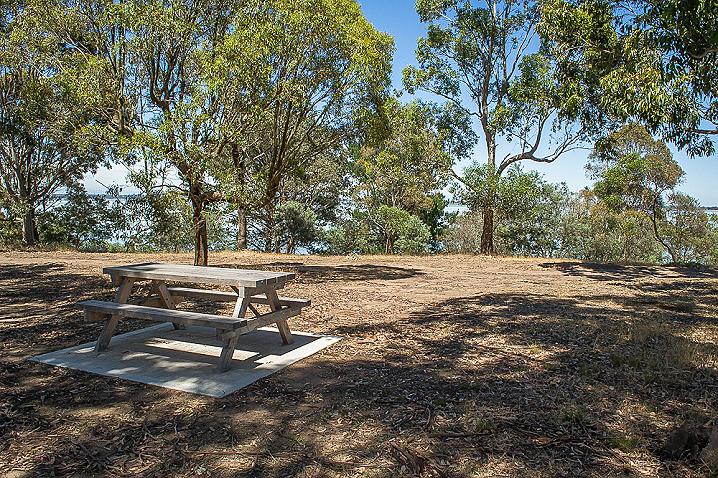 Lake Burrumbeet Picnic Lookout | Goldfields Guide