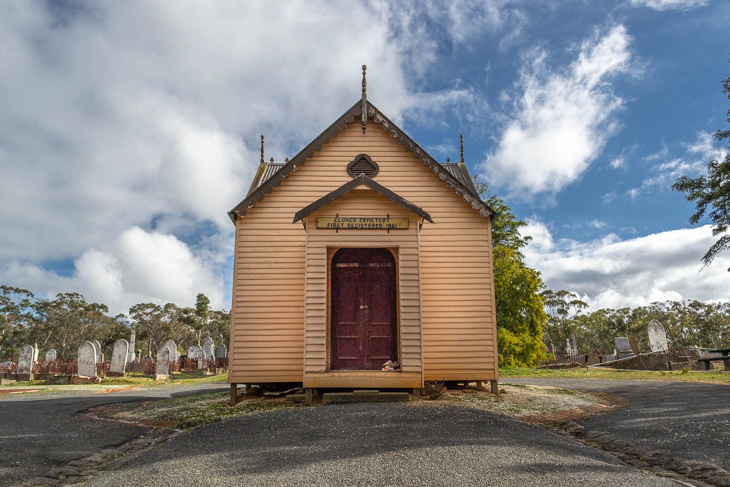 Clunes Cemetery | Goldfields Guide
